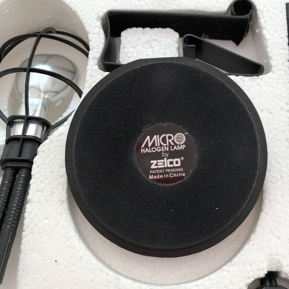 Zelco | Accents | Vintage Zelco Micro Halogen Postmodern Table Lamp 986 ...